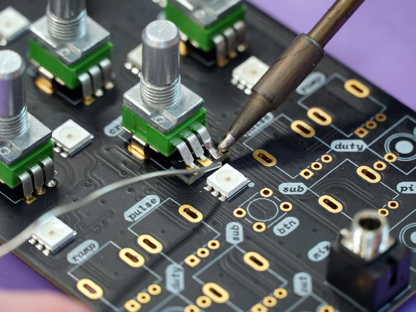 Morningstar Warns of Looming Semiconductor Downturn