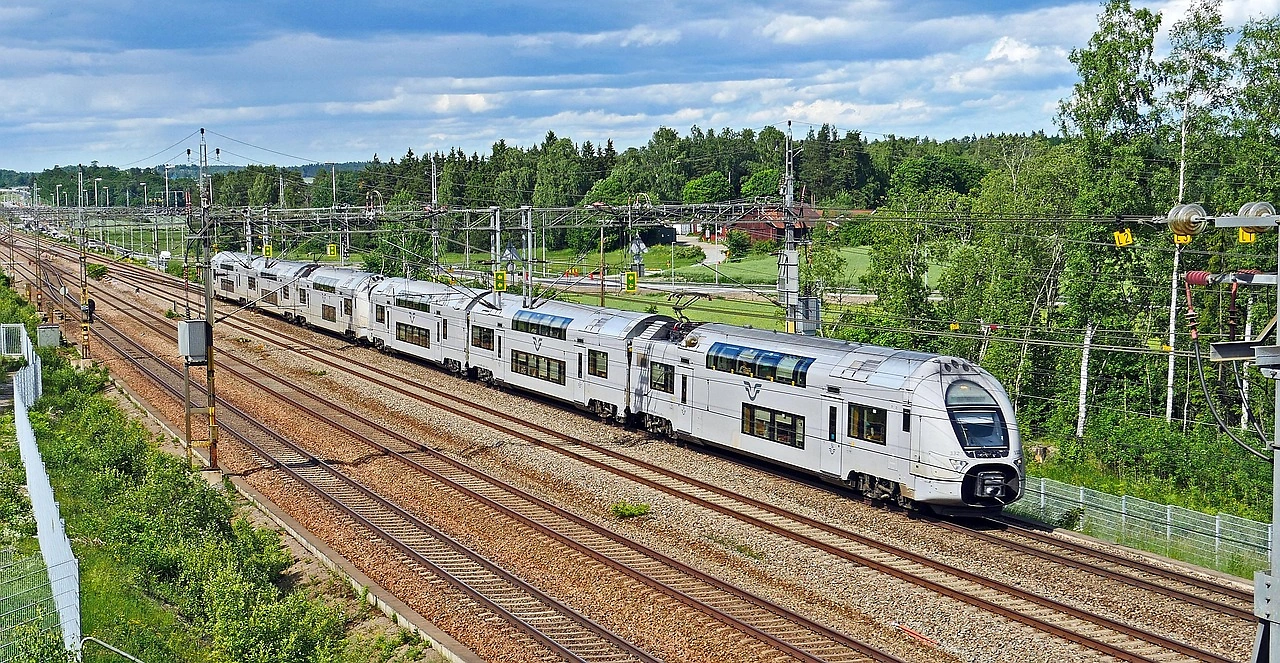 UK Rail Industry Welcomes Transport Committee Skills Report as 'Once-in-a-Generation' Opportunity