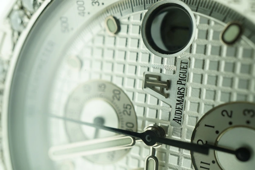 The Rise of Women-Driven Luxury Watch Sales in Switzerland