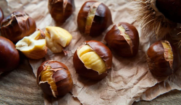Spain's Chestnut Price Slumps 17%, Averaging $2,708 per Ton