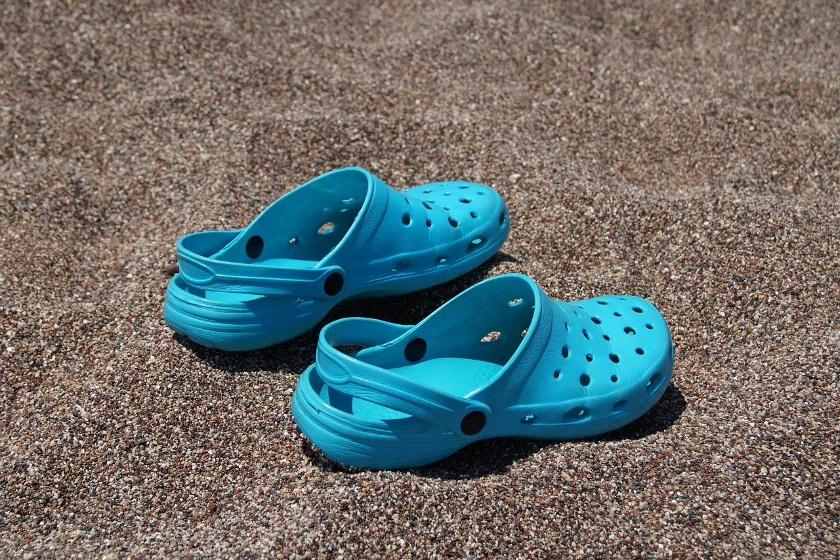 Crocs Q4 2025 Results Beat Estimates Despite Sales Decline