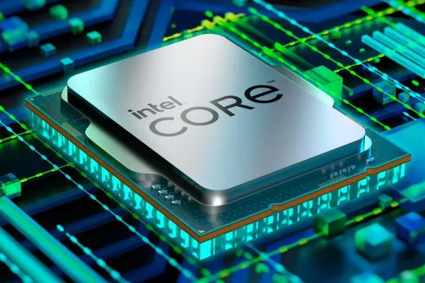 Intel's Strategic Evolution Amid Leadership Transition