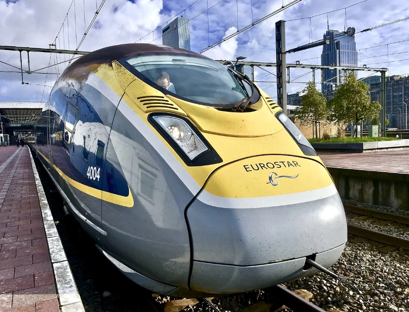 Virgin Group's Landmark Train Order to Challenge Eurostar