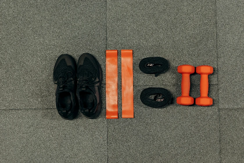 Under Armour Forecasts FY2026 Revenue and Profit Below Estimates
