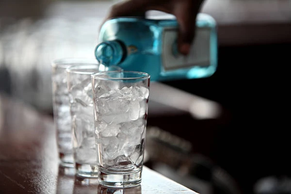 Average Price of Polish Gin and Geneva Drops by 9% to $4.5 per Litre