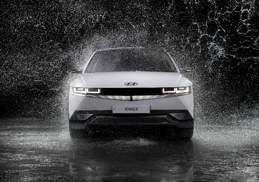 Hyundai Europe Boss Warns UK EV Mandate Threatens 'Severe Disruption'