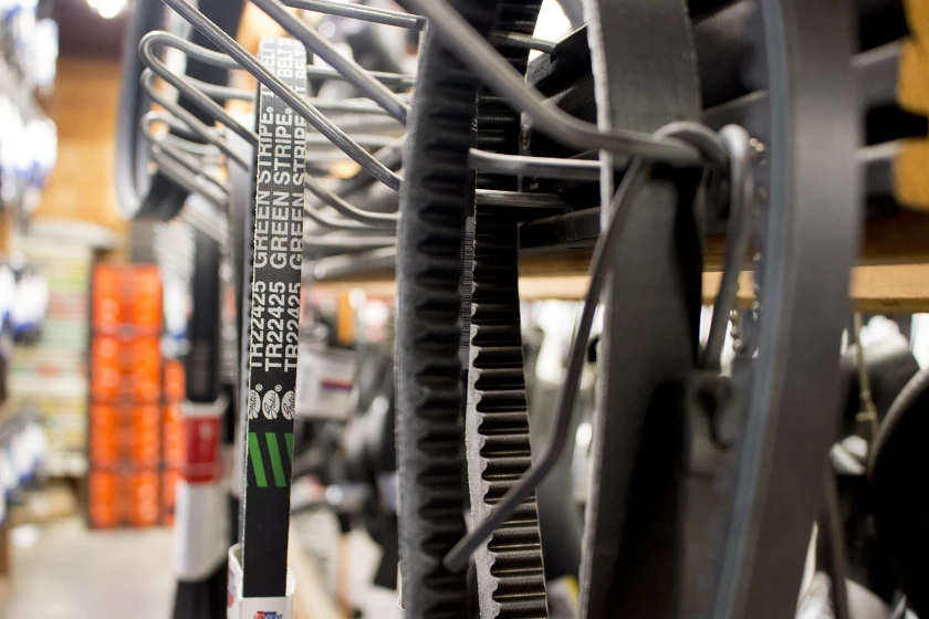 Advance Auto Parts Shares Drop 8% Following Goldman Sachs Downgrade