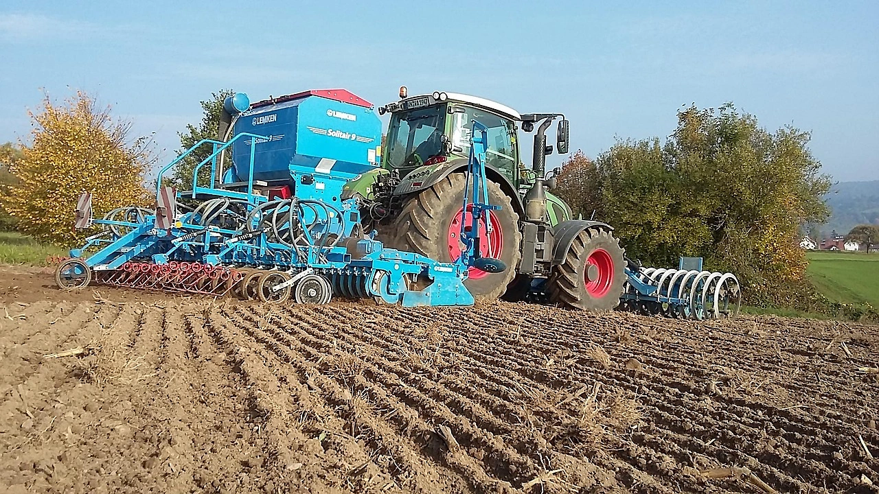 Monarch Tractor Warns of Potential Shutdown and Layoffs in 2025