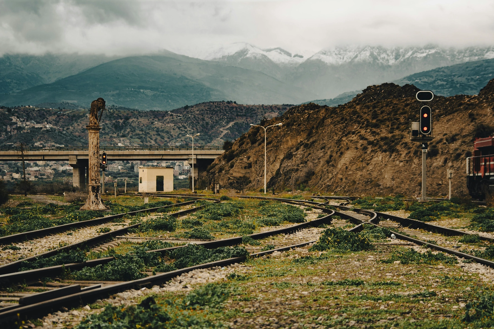 Algeria Inaugurates Major 950km Railway for Gara Djebilet Iron-Ore Mine