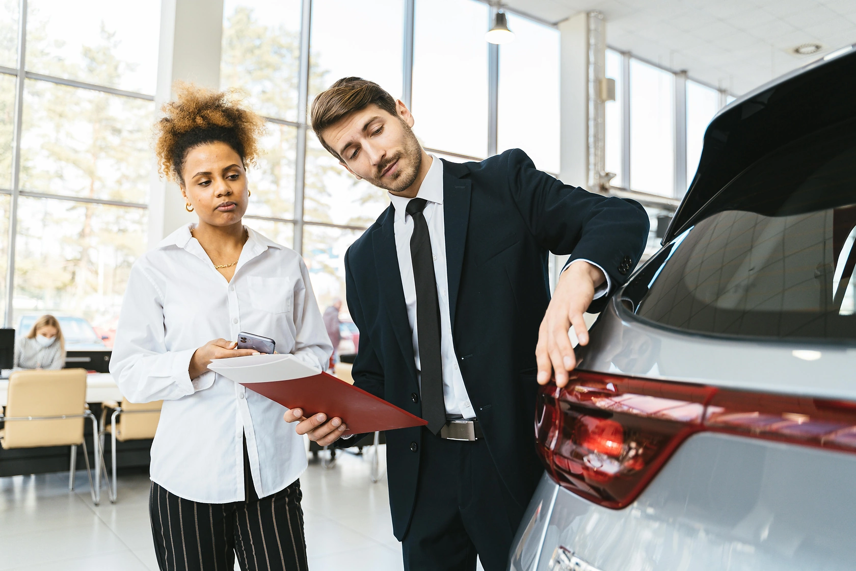 13D Management Exits Asbury Automotive Stake in Q4 2025