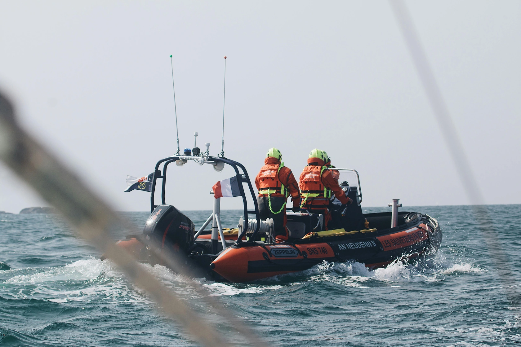 Swedish Coast Guard Tows Disabled Freighter to Safety in Baltic
