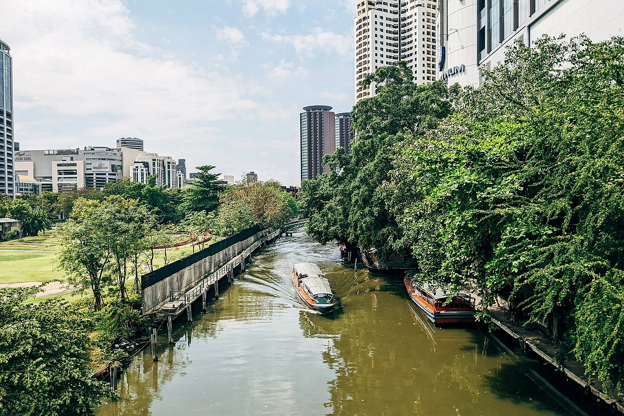 Thailand's First 3D-Printed Pedestrian Bridge Unveiled by SCG in Bangkok Canal Revitalization