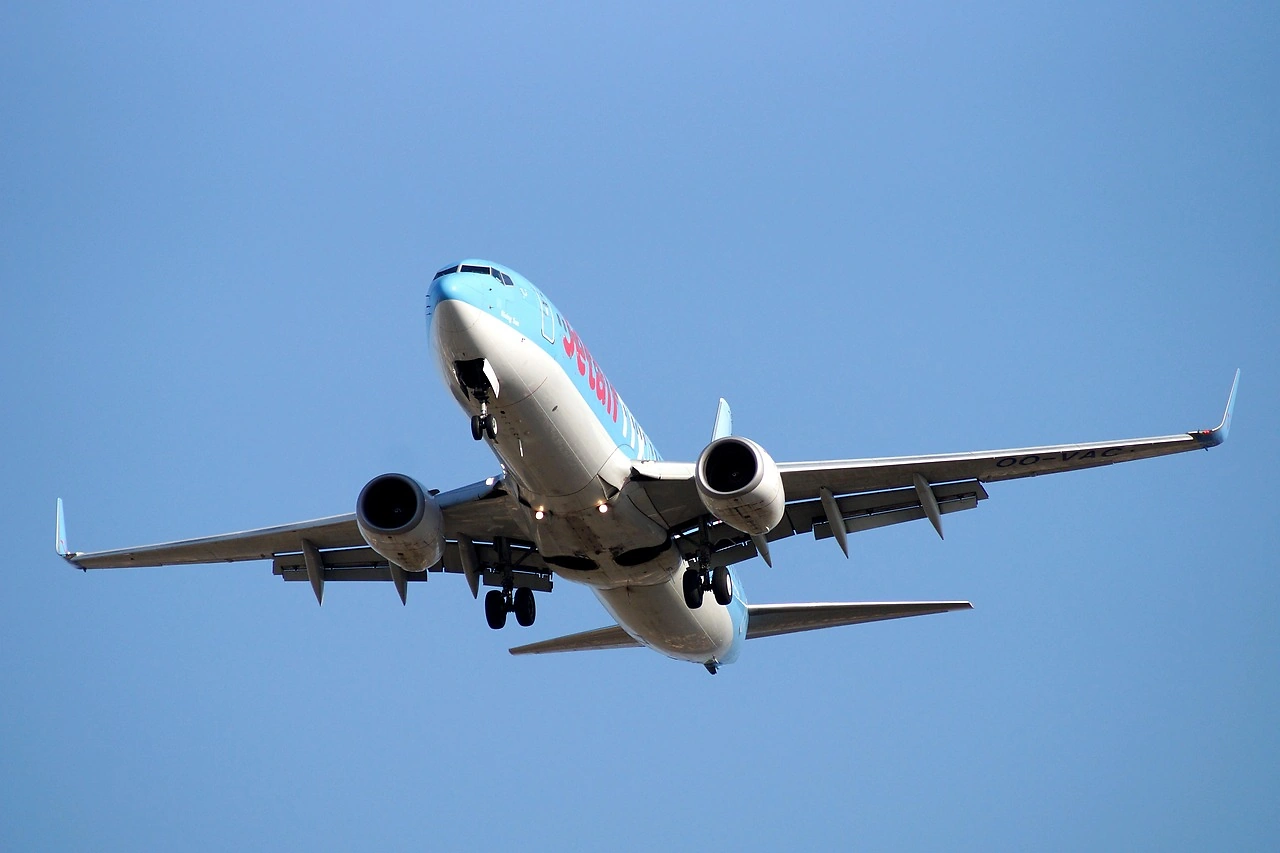 DGCA Approves AEI's 737-800SF Freighter Conversion for Indian Market