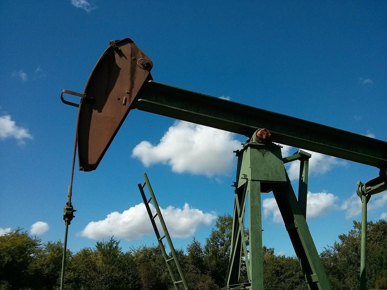 U.S. Rig Count Rises to 546 as Oil Production Declines in January 2026