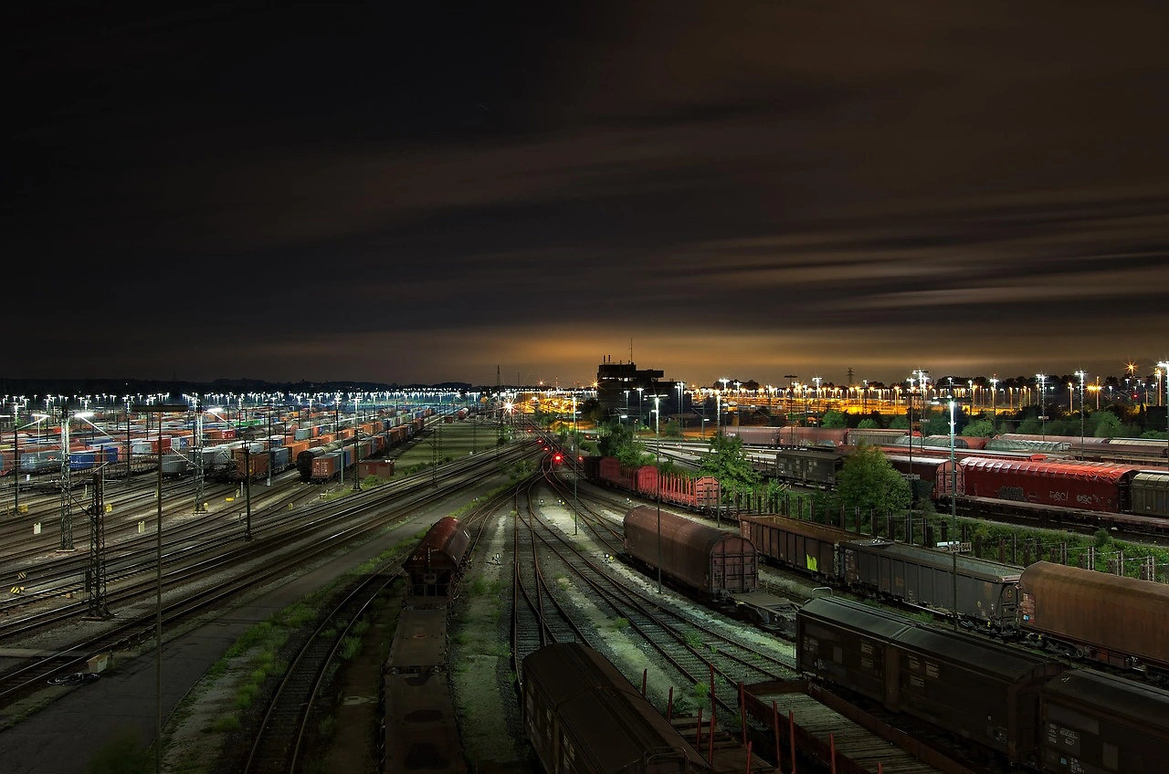 Wells Fargo Completes Sale of Rail Leasing Fleets to GATX and Brookfield