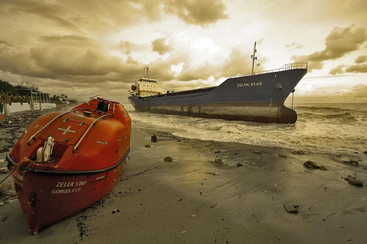 Search Ends for Missing Crew of Capsized Bulker Devon Bay