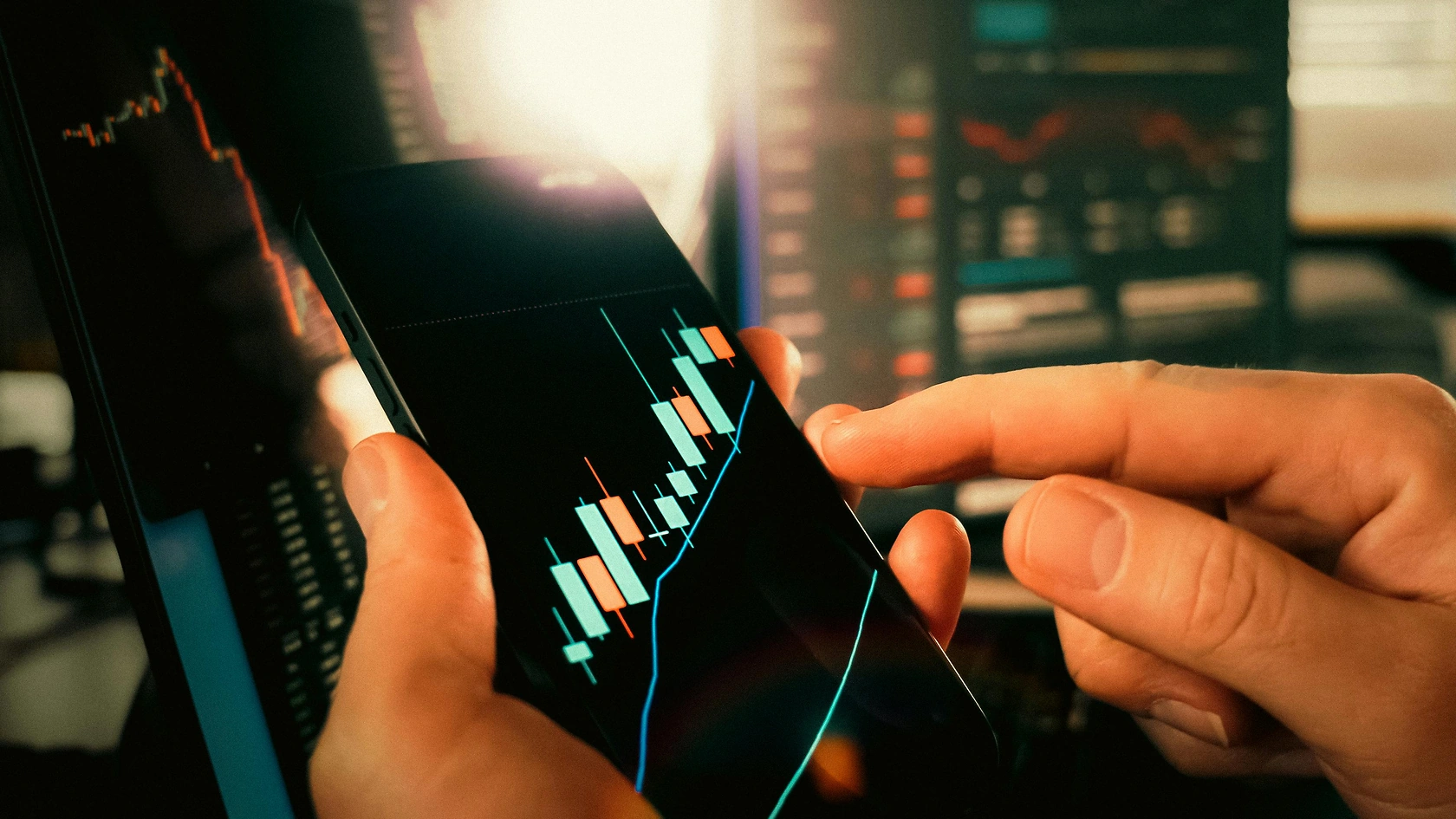 Bitcoin Holds at $85,700 After Major Sunday Selloff Reverses Weekly Gains