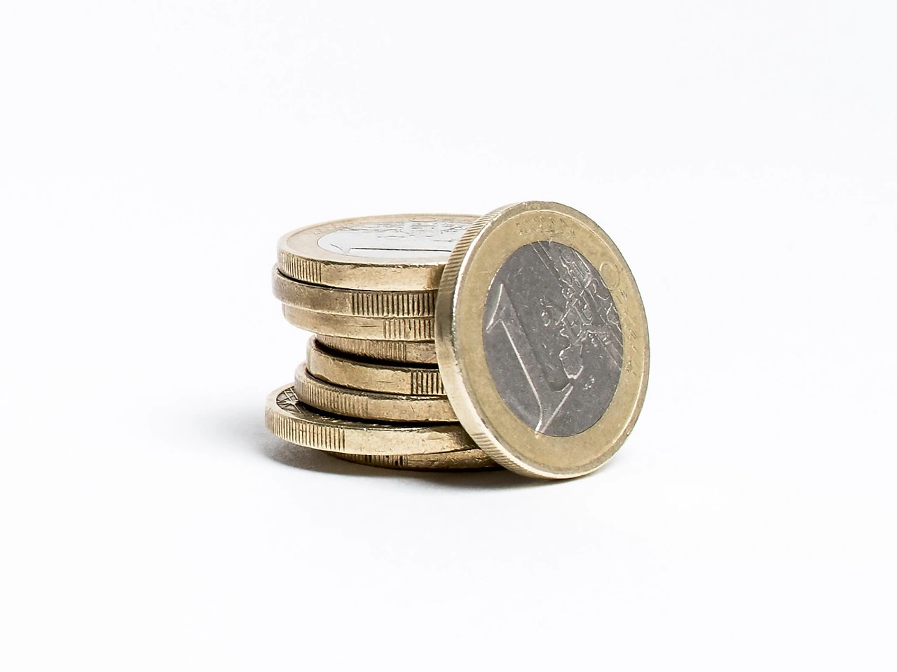 Syria Announces New National Currency Launching January 1, 2026