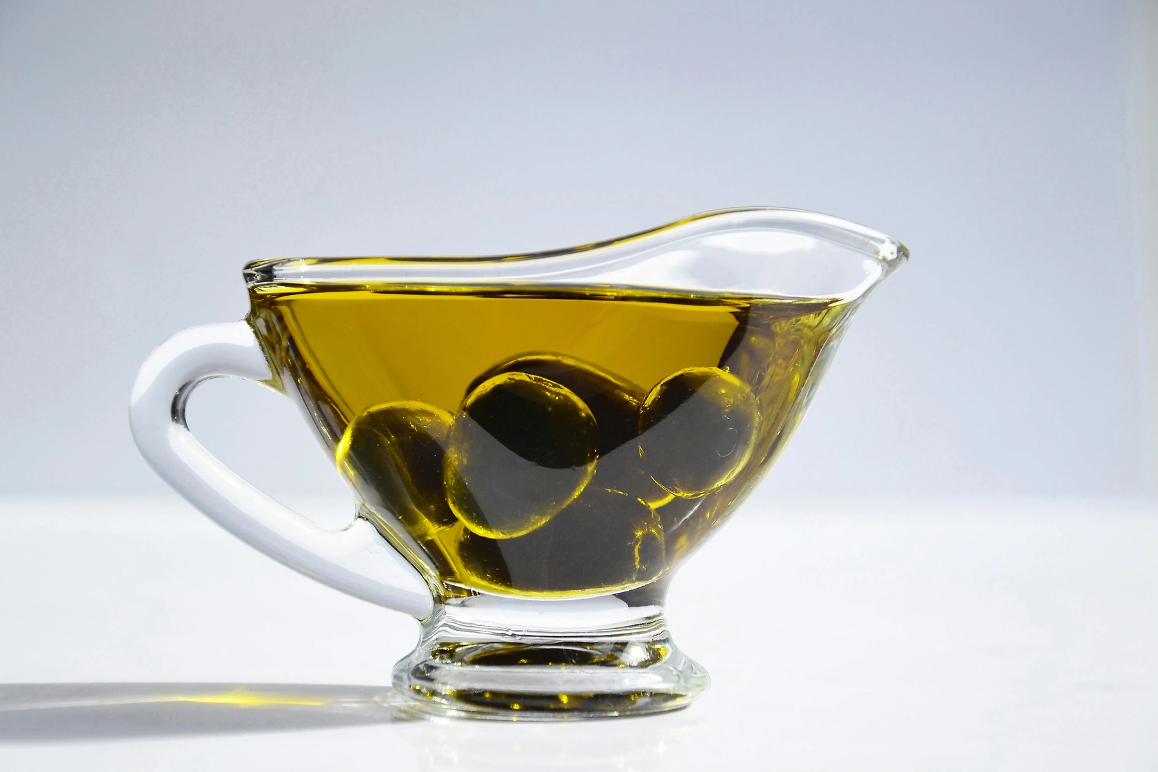 EU Olive Oil Prices Fell 23% in 2025 After 78% Surge