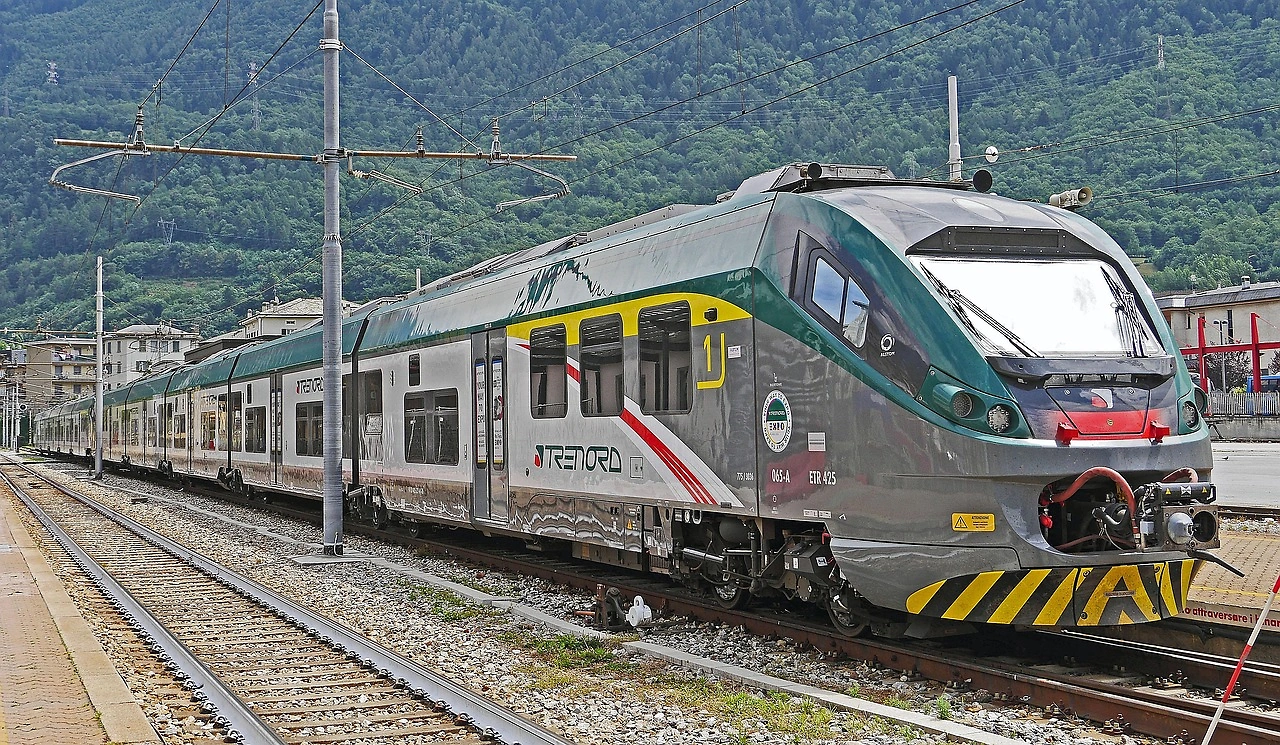 Italy's FS Group Announces New Paris-London High-Speed Train Service for 2029