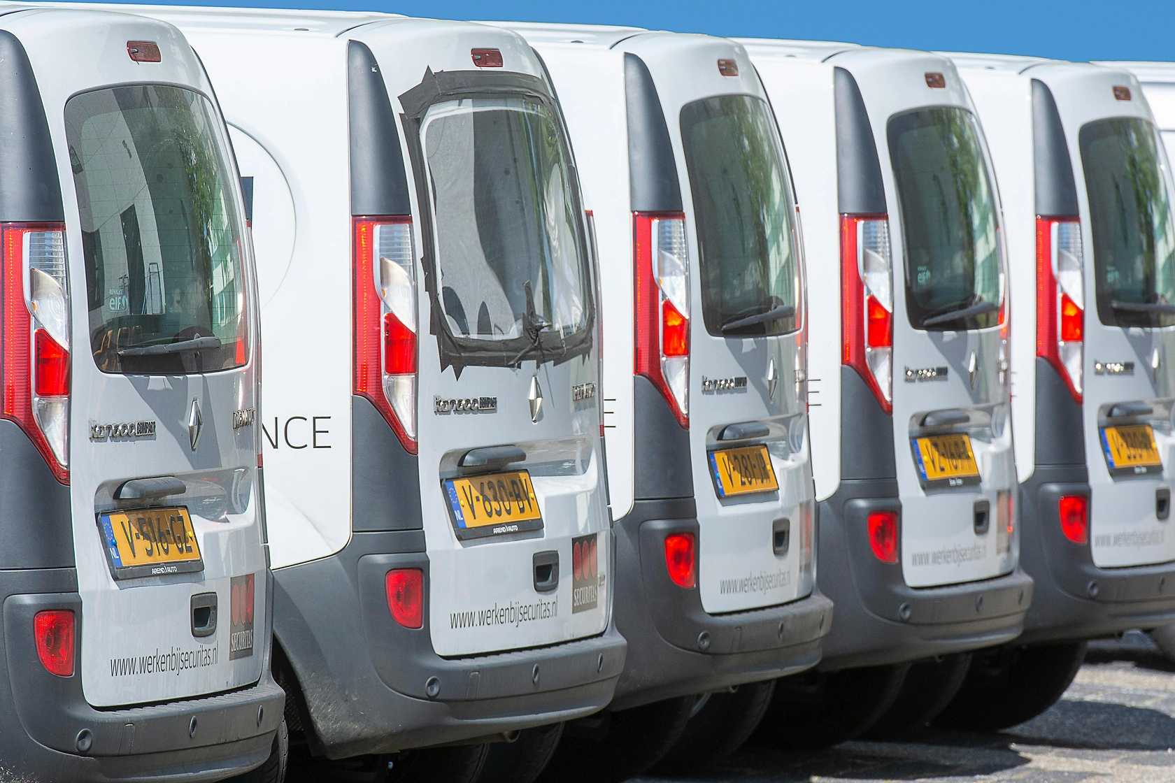 Ryder's 2025 Q4 Results: Revenue Misses Forecasts, Profit Meets Estimates