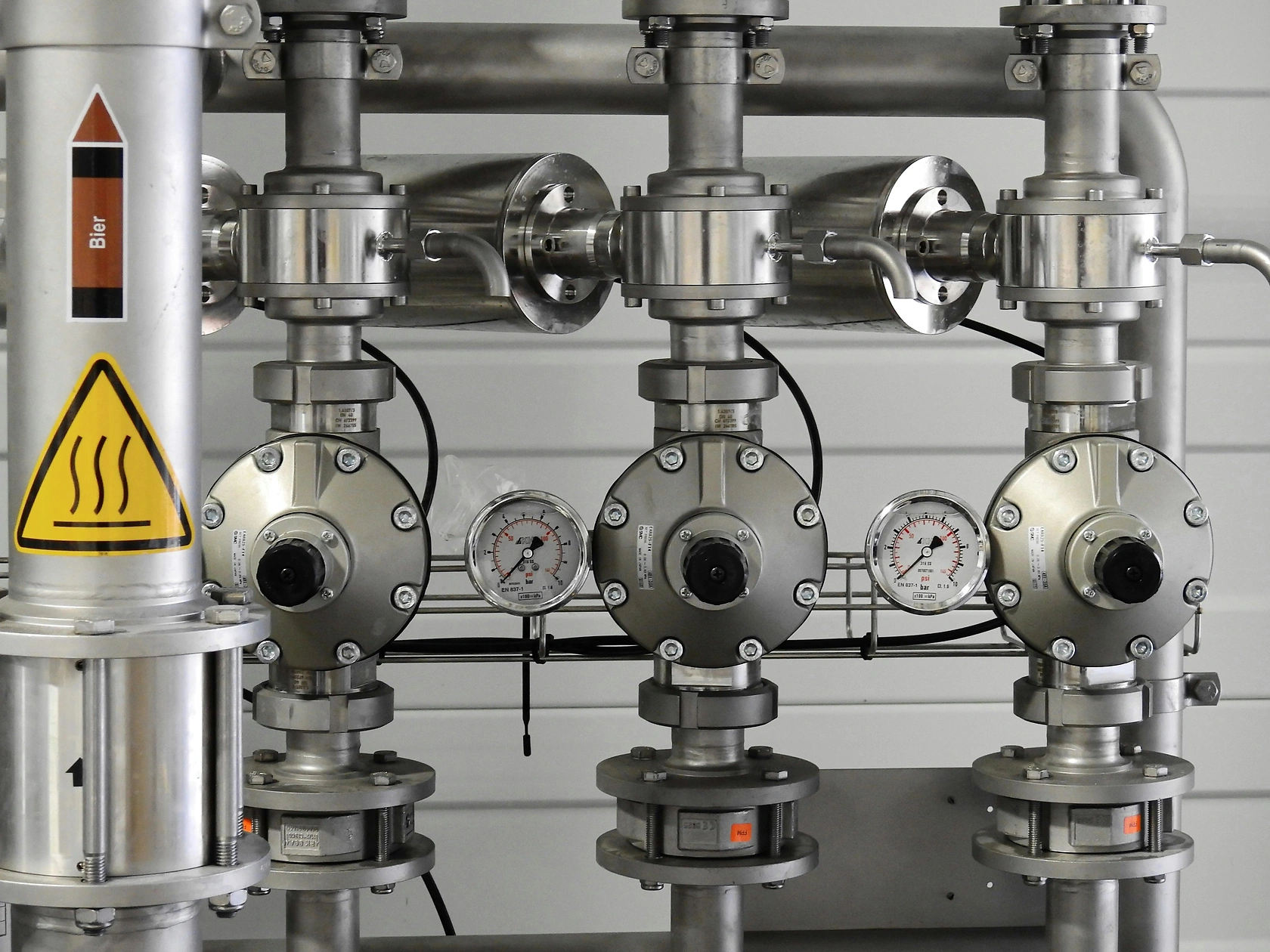 Flowserve Q4 2025 Results: EPS Beats, Revenue Misses, 2026 Outlook Strong