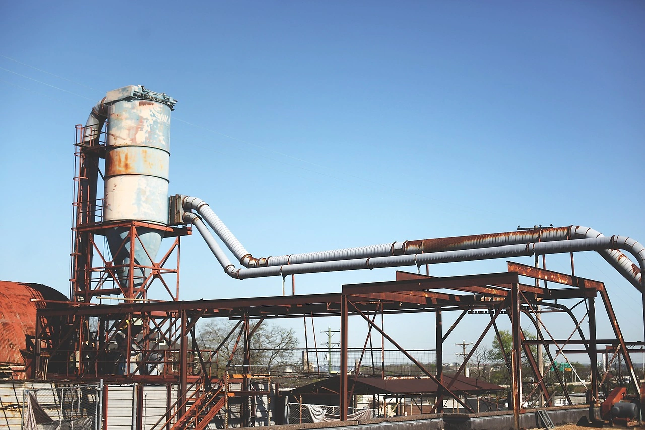 TotalEnergies Reports Resilient Q4 2025 Cash Flow Amid Oil Price Drop
