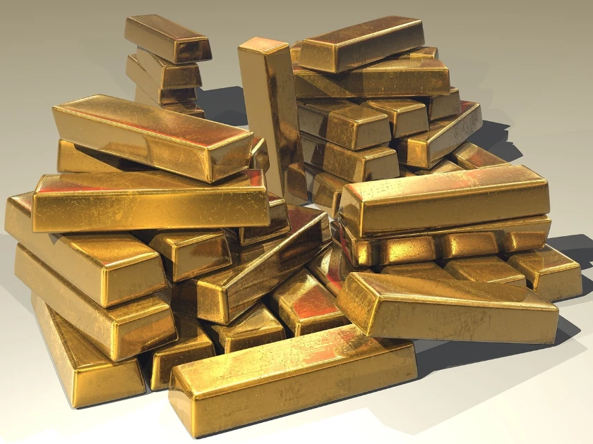 Gold and Silver Hit Record Highs Amid Economic Fears