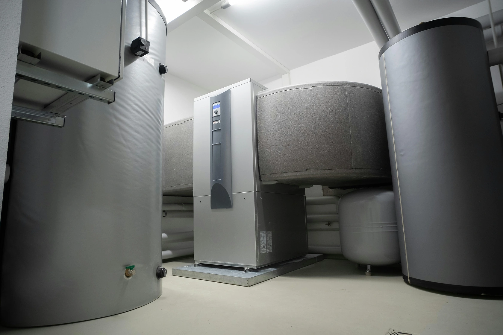 Eneco Tests Low-Noise Whspr Heat Pumps in Dutch Homes