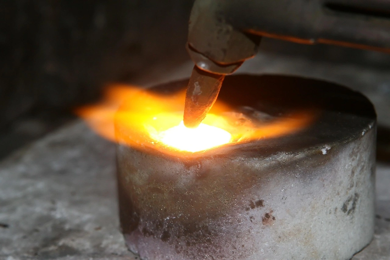 Ocrim Installs Inert Atmosphere Heat Treatment Furnace in Cremona