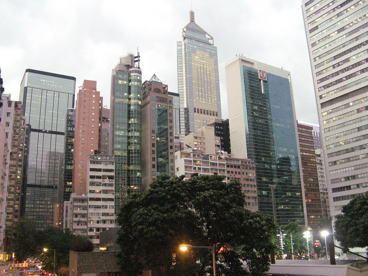 The Henderson Nears Full Occupancy as Hong Kong Office Market Stabilizes