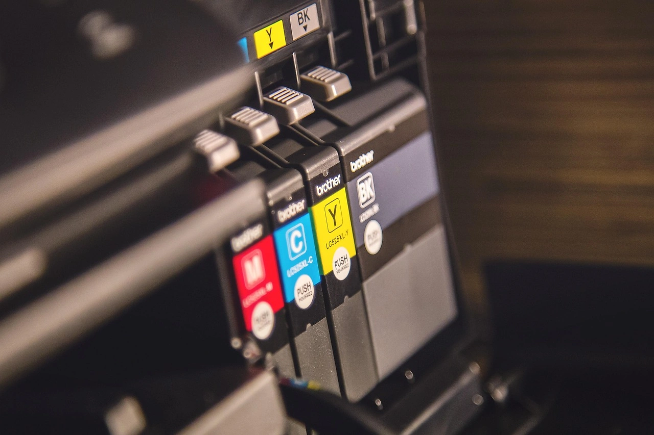 Inessens Installs Domino K300 Printers for EU Wine Label Compliance