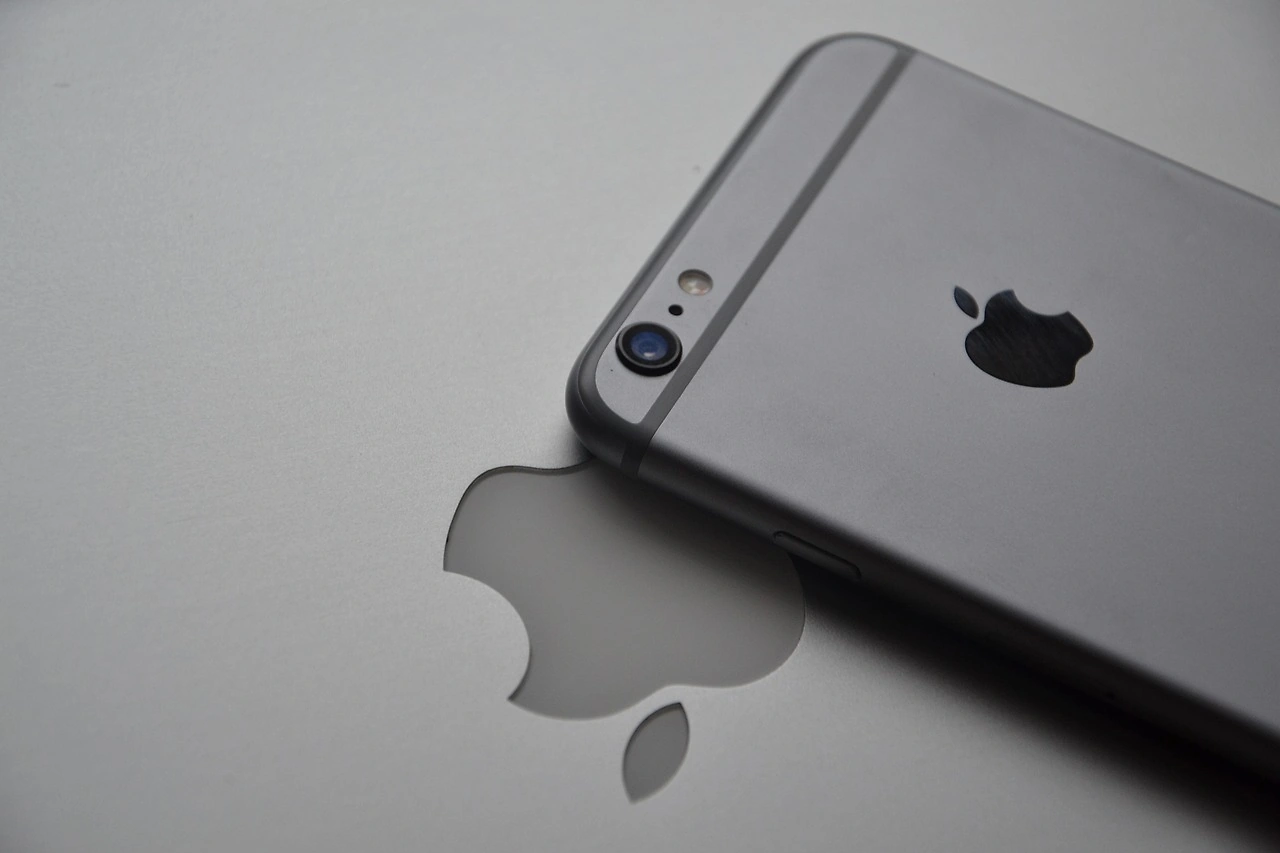 Impact of Trump's Tariffs on India's iPhone Manufacturing Hub