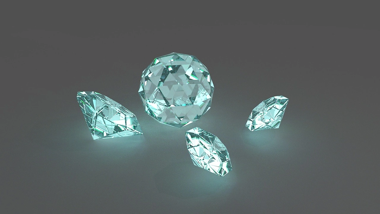 Gerald Ratner Launches Bid to Buy Back H Samuel & Ernest Jones Chains in 2025