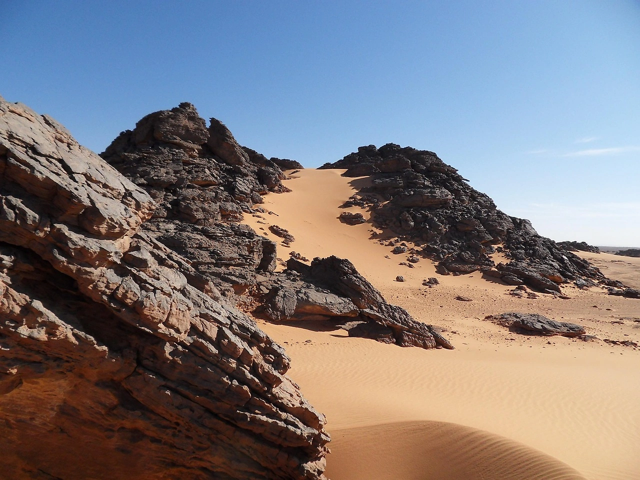 TotalEnergies Secures Libya's Waha Concessions Extension to 2050