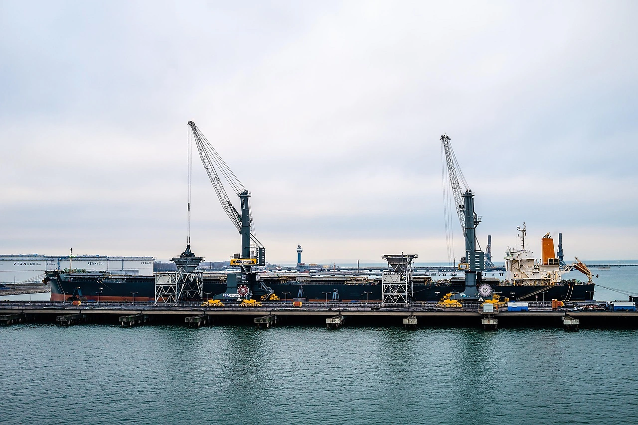 Europe's 2025 LNG Imports Hit Record High, US Leads Supply