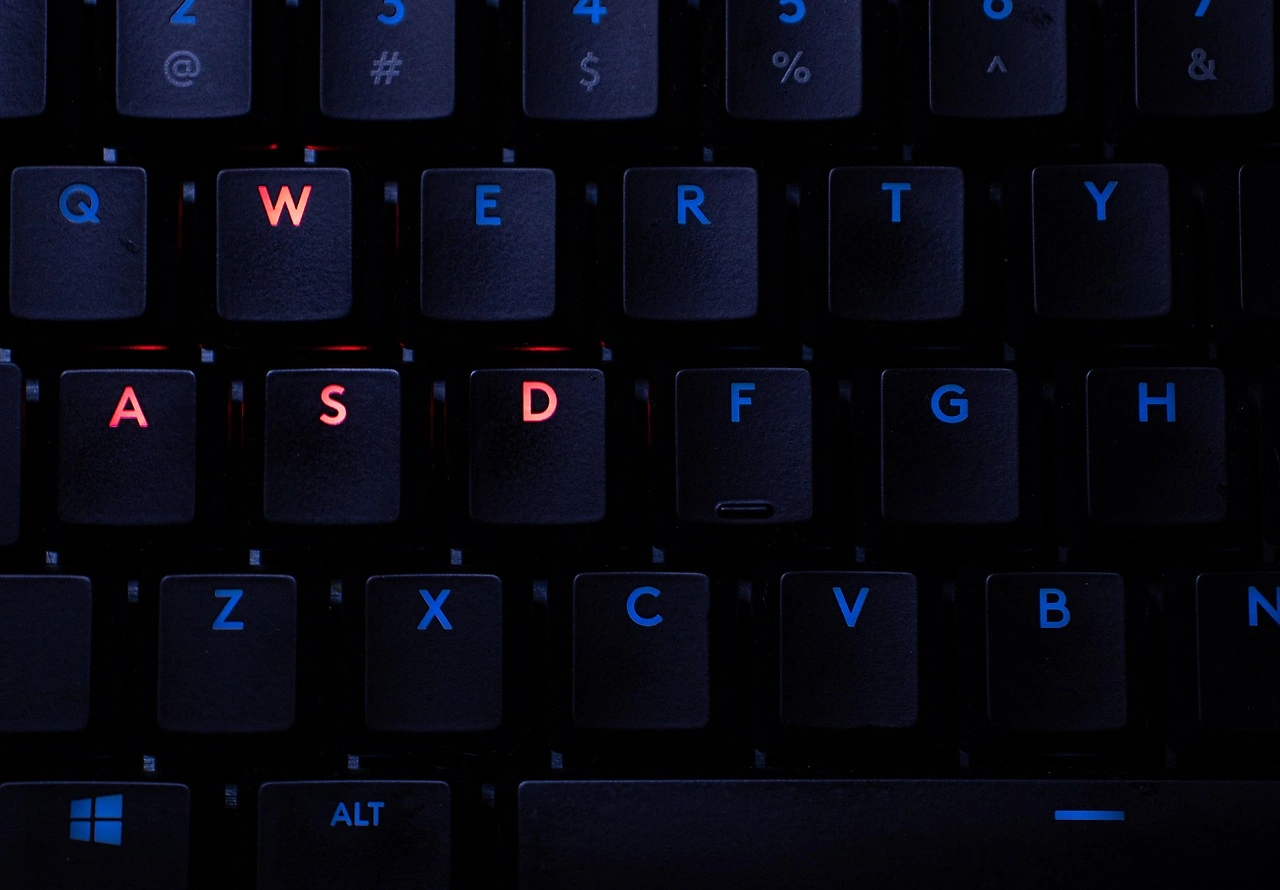 Logitech Exceeds Q1 Earnings Expectations