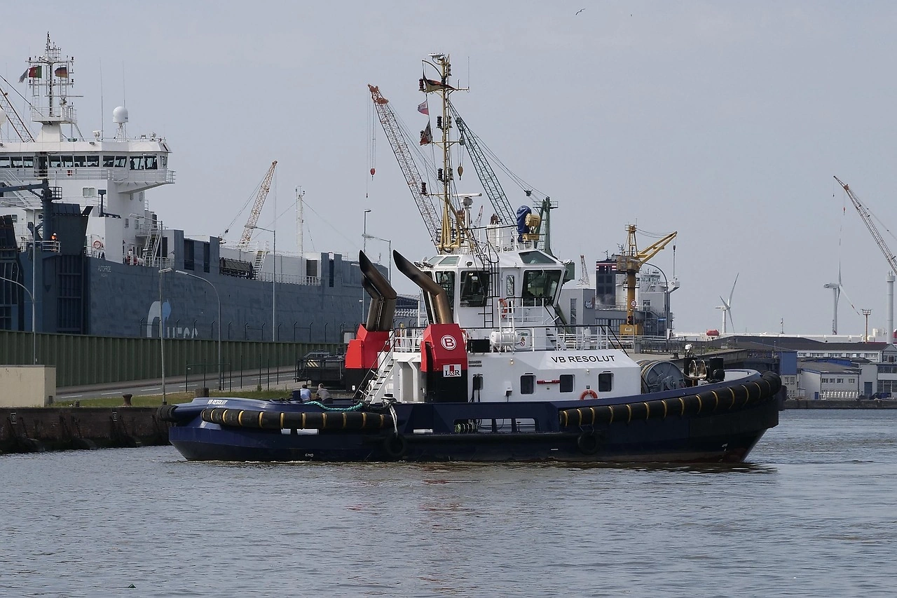 Mainstay Maritime Sells Canadian Fleet to Algoma Central