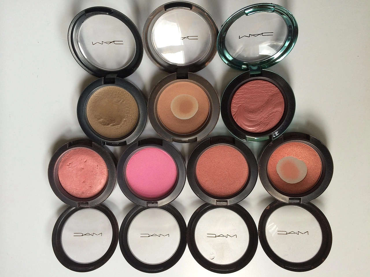 Estee Lauder Reports Q1 2026 Growth Under Turnaround Plan