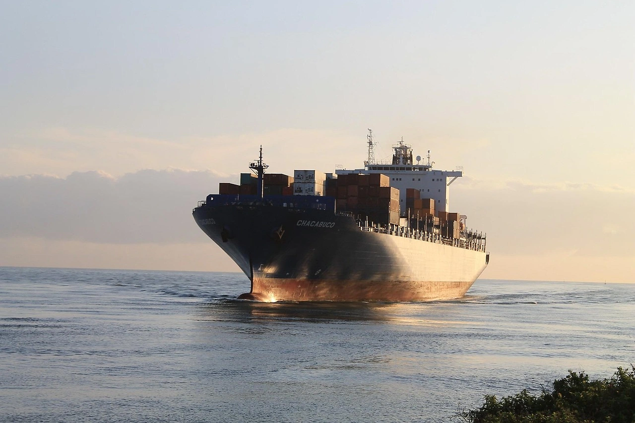 CMB.TECH and Fortescue Sign Charter Deal for Up to 12 Ammonia-Capable Vessels