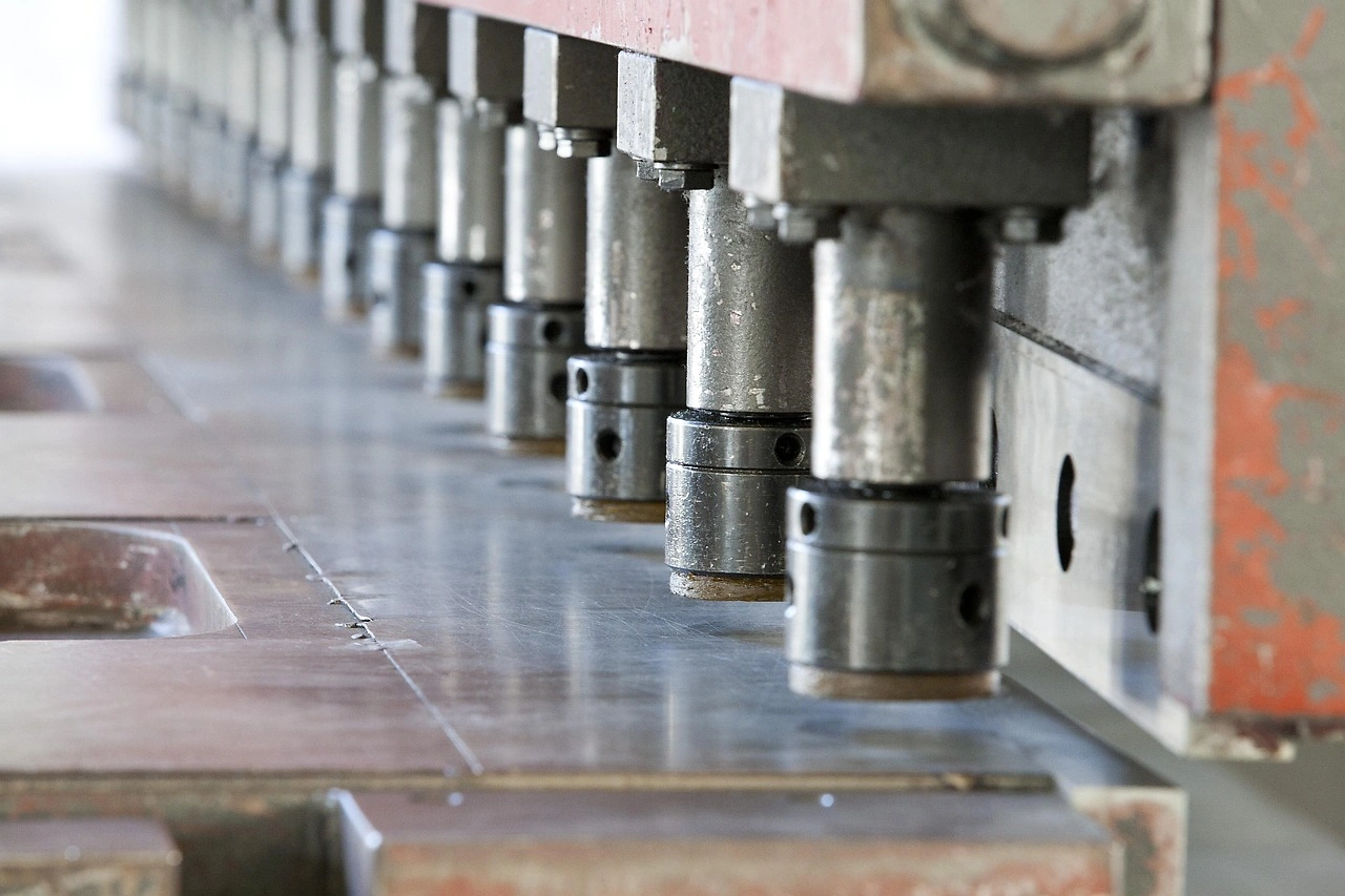 Steel Dynamics Acquires Full Ownership of New Process Steel