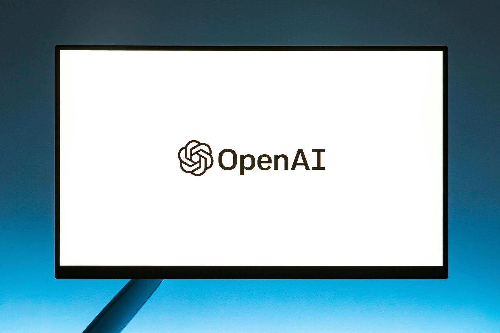 SoftBank Q3 FY2025 Reports Profit, Boosted by OpenAI Investment