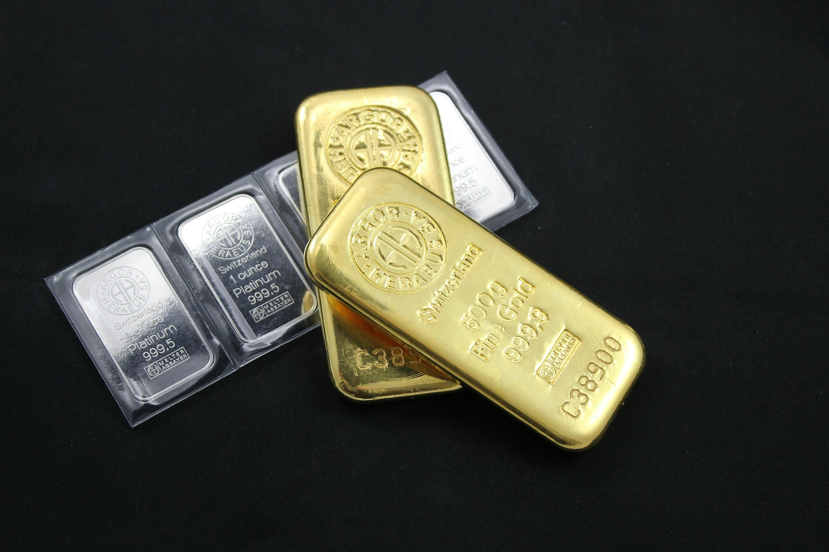 BlackRock Boosts Sibanye-Stillwater Stake to 5.001%, Shares Hit Record