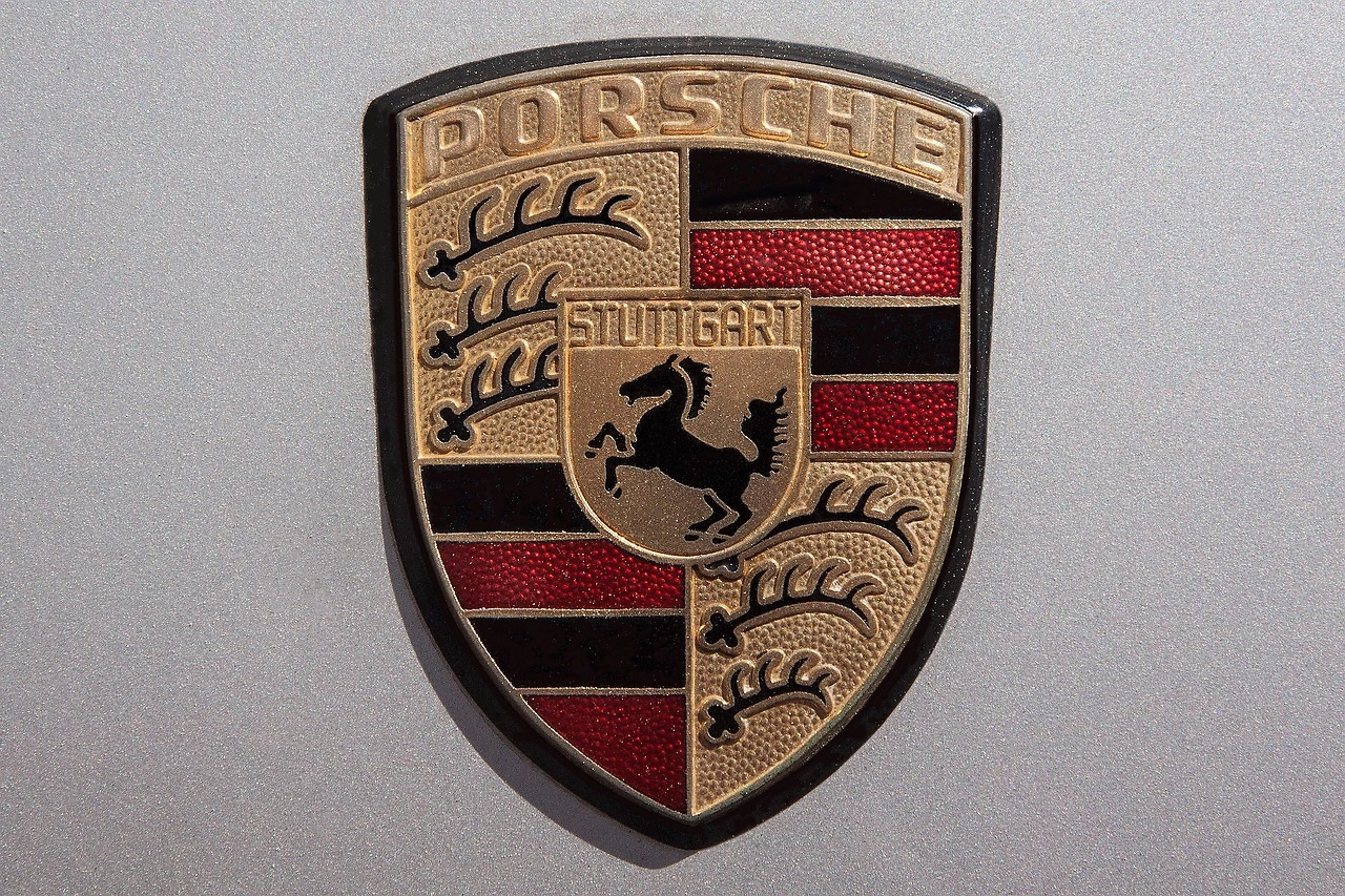 Porsche Plans to Move Cayenne Production from Slovakia to Germany