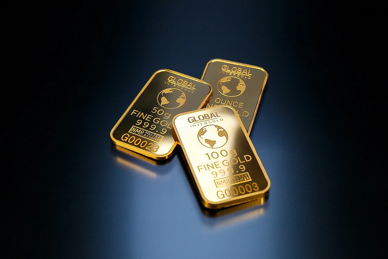 Gold Hits $4,529 Record & Silver Posts Historic Weekly Gain in 2025 Rally