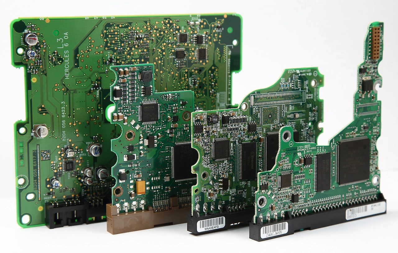 Henkel Launches Technomelt PA 6370 Low-Pressure Molding Material for Complex Electronics