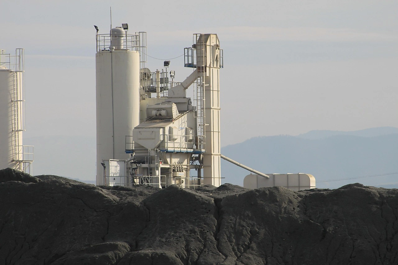 JK Cement Orders India's Largest Raw Material Mill for Jaisalmer Plant
