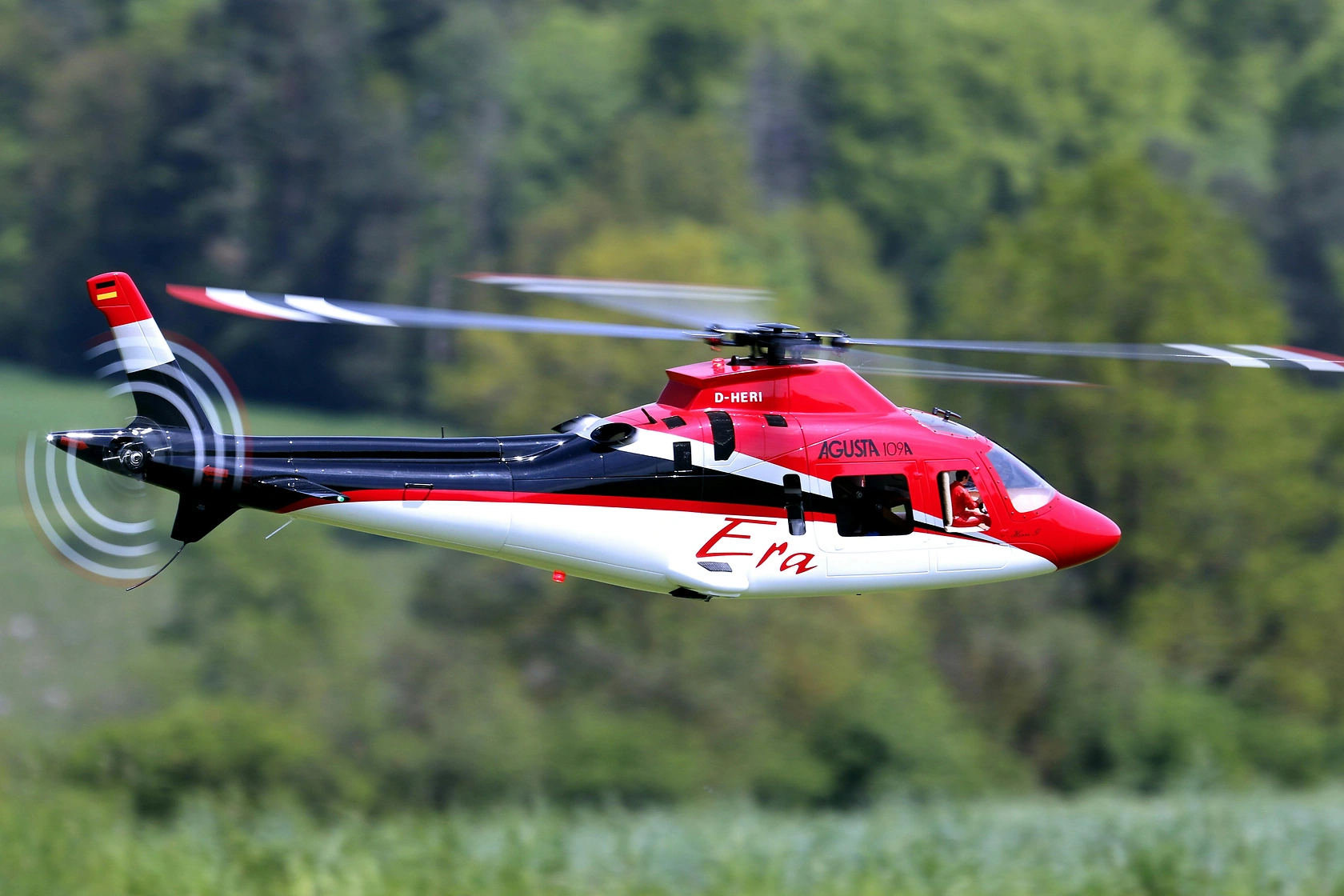 Recycled Titanium Aircraft Hinge Successfully Flight-Tested on Helicopter