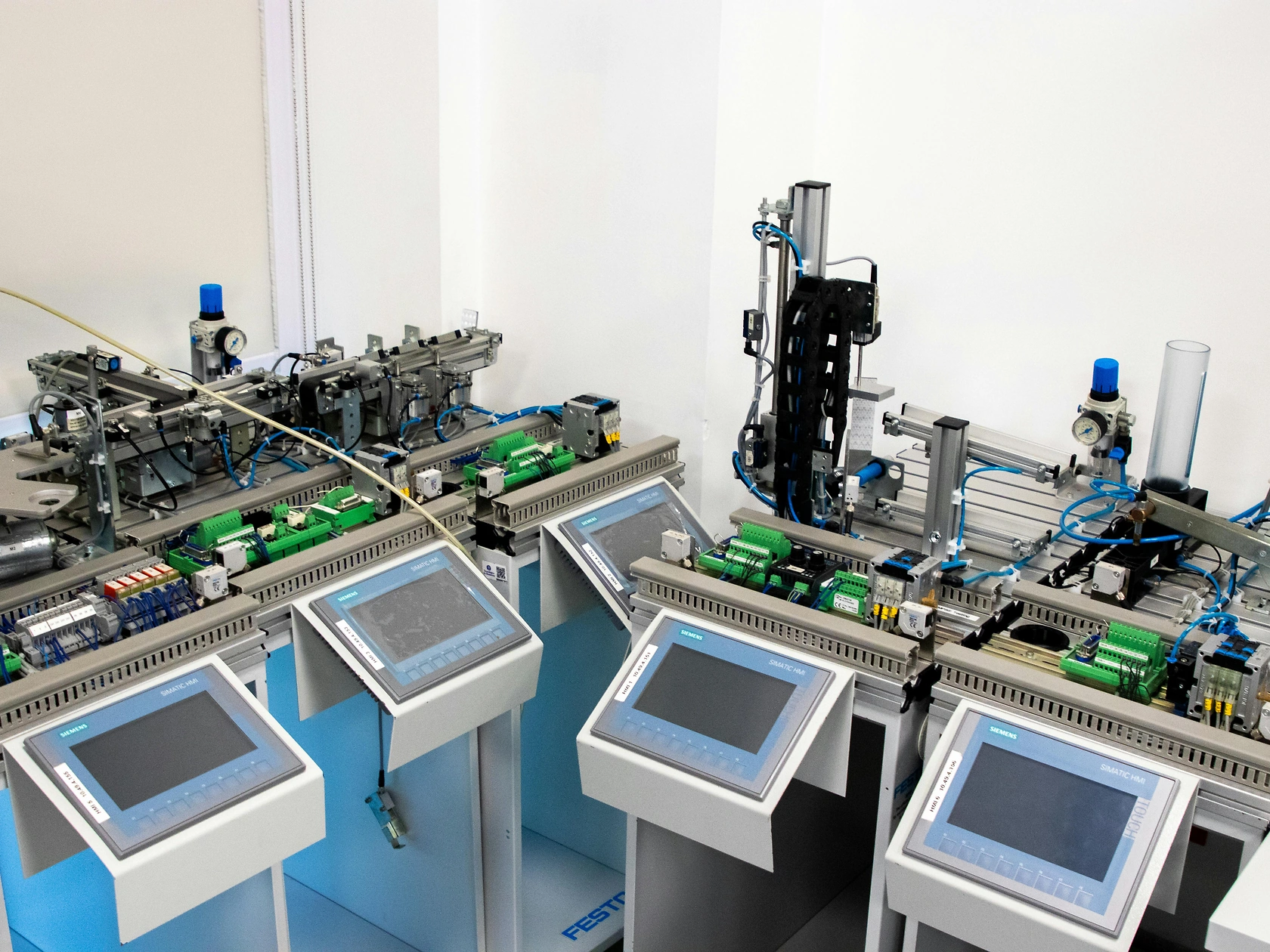 Schneider Electric Launches EcoStruxure Foxboro Software Defined Automation