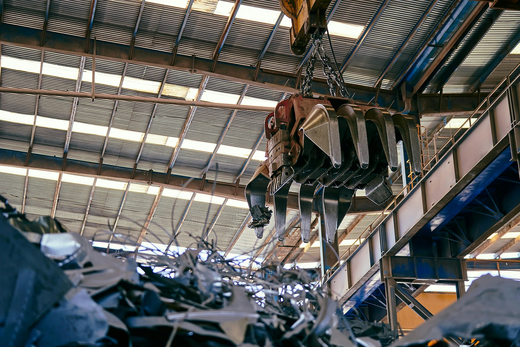 Daily Scrap Metal Price Report: Stainless Steel Gains, Aluminum & Brass Decline